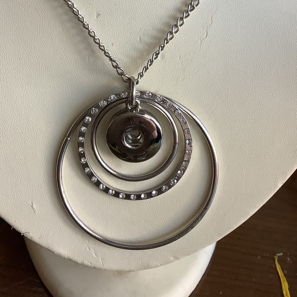 Jewelry | Interchangeable Charm Necklace With 2 Charms | Poshmark